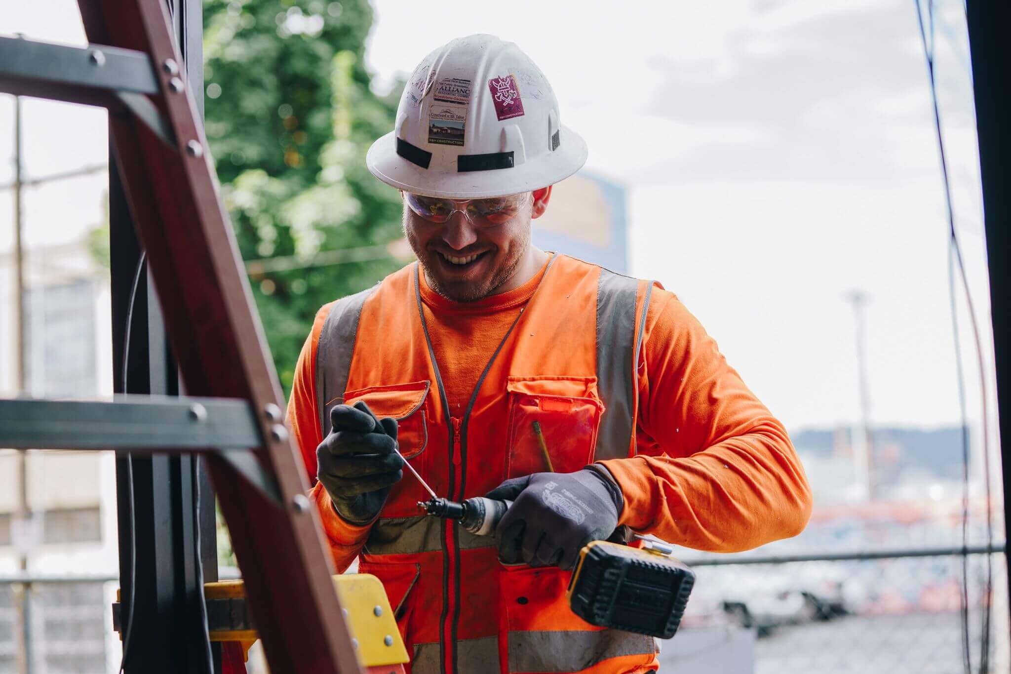 Who We Are | Point Monitor Corporation